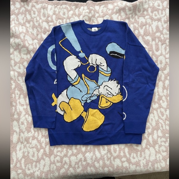 Disney | Sweaters | Disney Parks Limited Edition Donald Duck Sweater ...